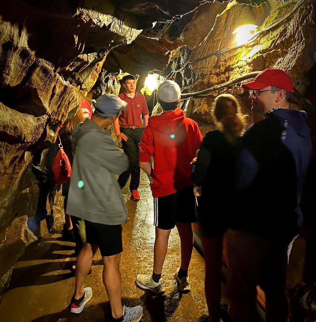 Group Tours | Lost River Caverns